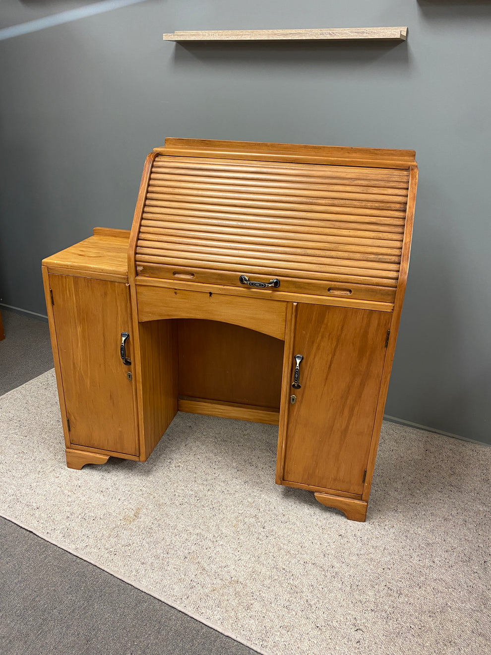 Mid-century Solid Rimu Tambour Hall Desk – Plots & Pickles