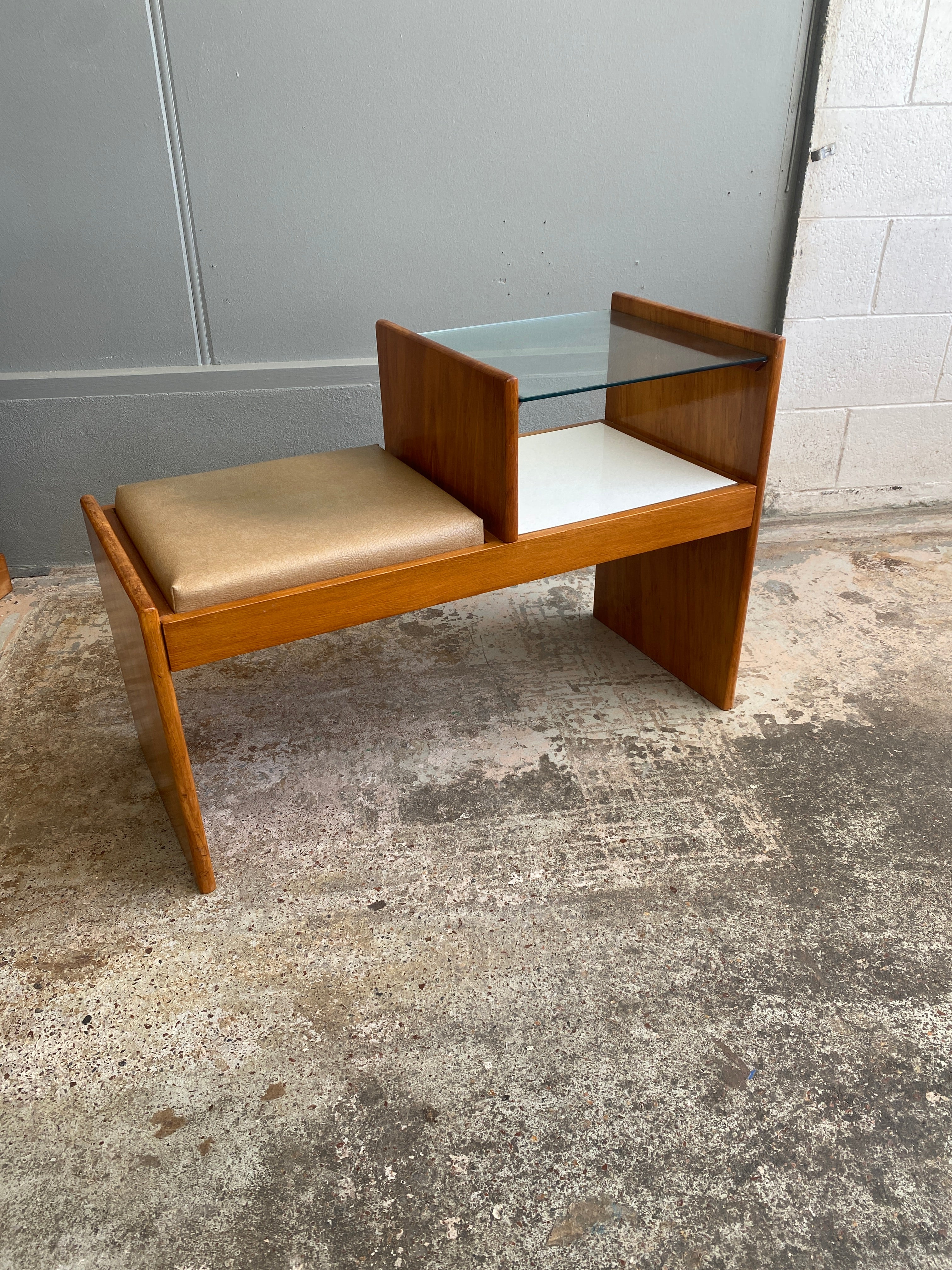 Mid Century Modern Telephone Seat – Plots & Pickles